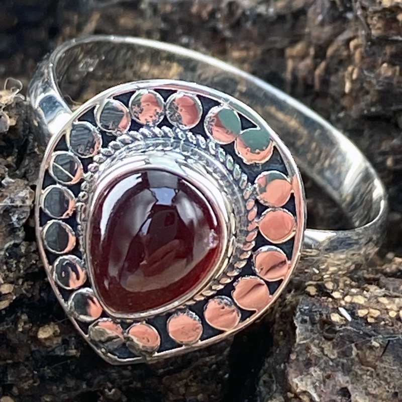 Madat fair treasures